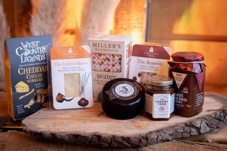 Hampers – Over Farm Market