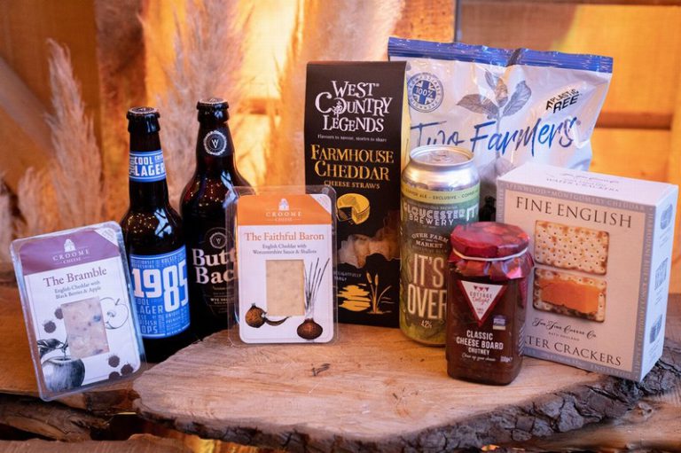 Hampers – Over Farm Market